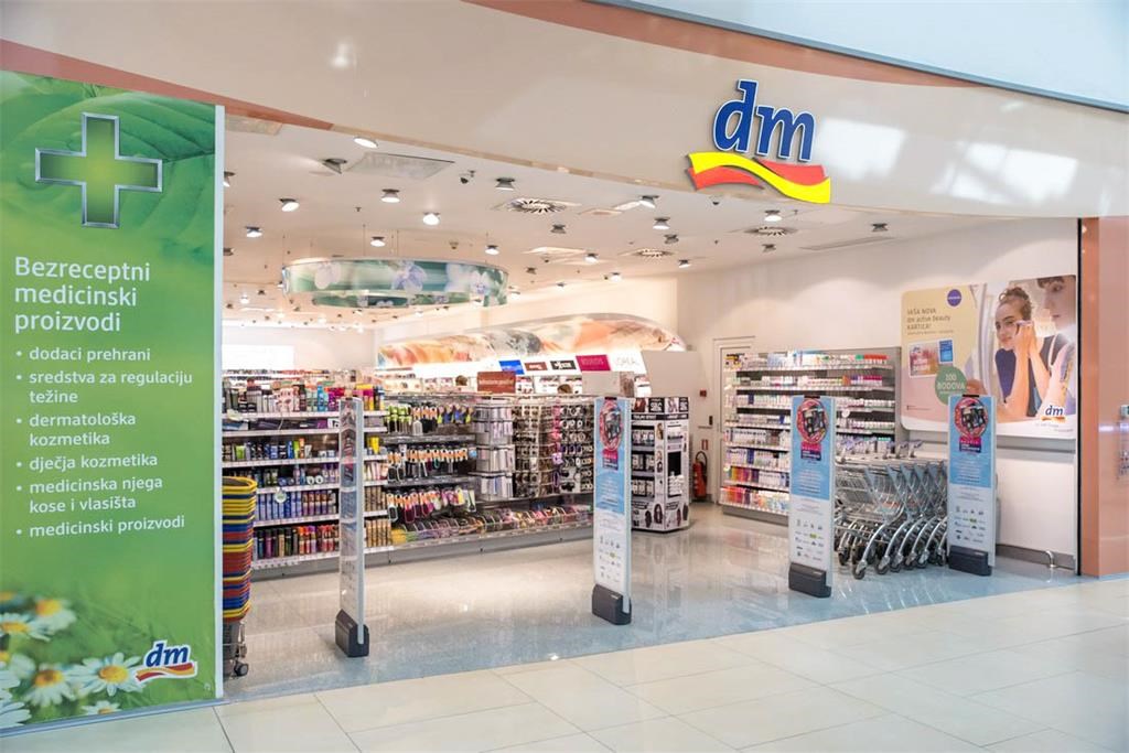 Avenue Mall Zagreb - dm